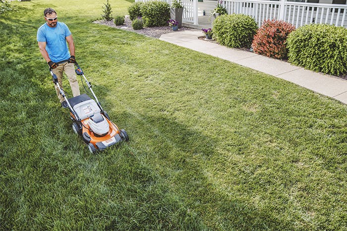 RMA 510 V | Battery Powered Lawn Mower | STIHL USA
