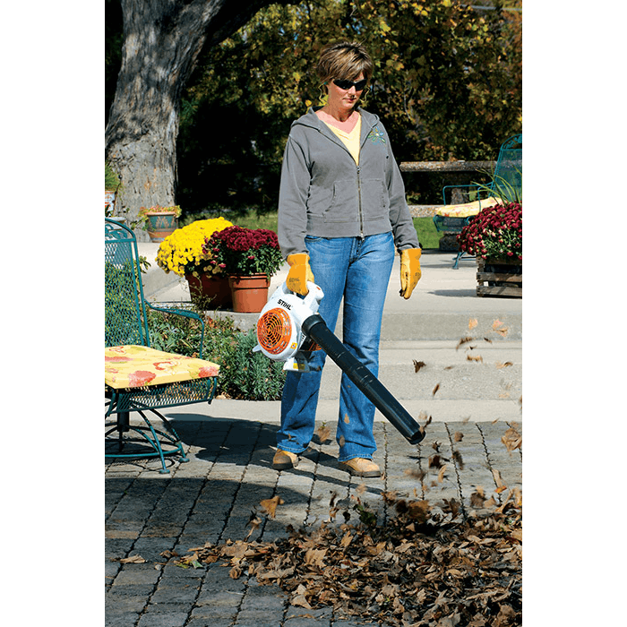 BG 56 C-E Handheld Blower - Powerful Gas Leaf Blowers | STIHL USA